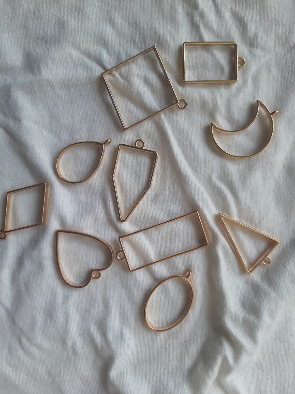 Gold Bezels - [ pack of 10 ] – Luxury Deco